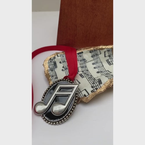Music Note Oyster Shell Art – Classic Legacy