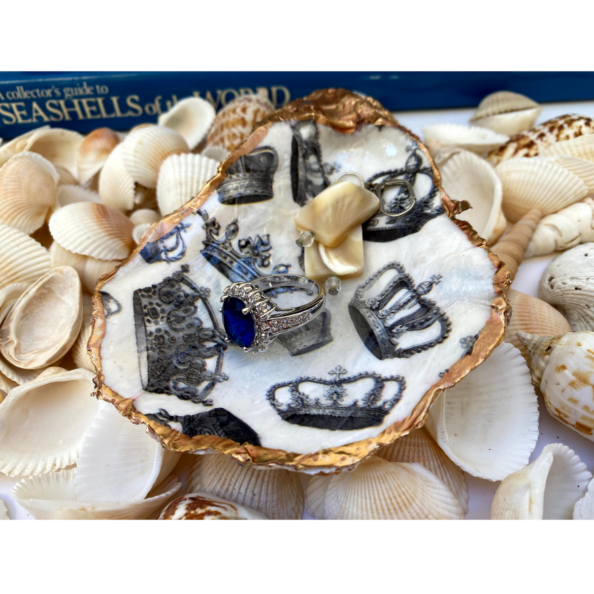 Shell Art, Crown Design, Jewelry Dish – Classic Legacy